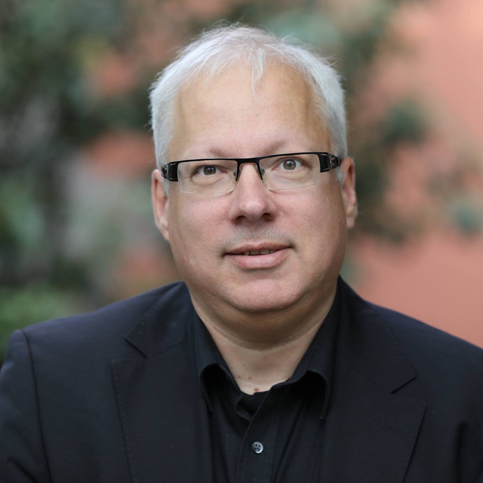 Raimond Spekking verstärkt das Präsidium